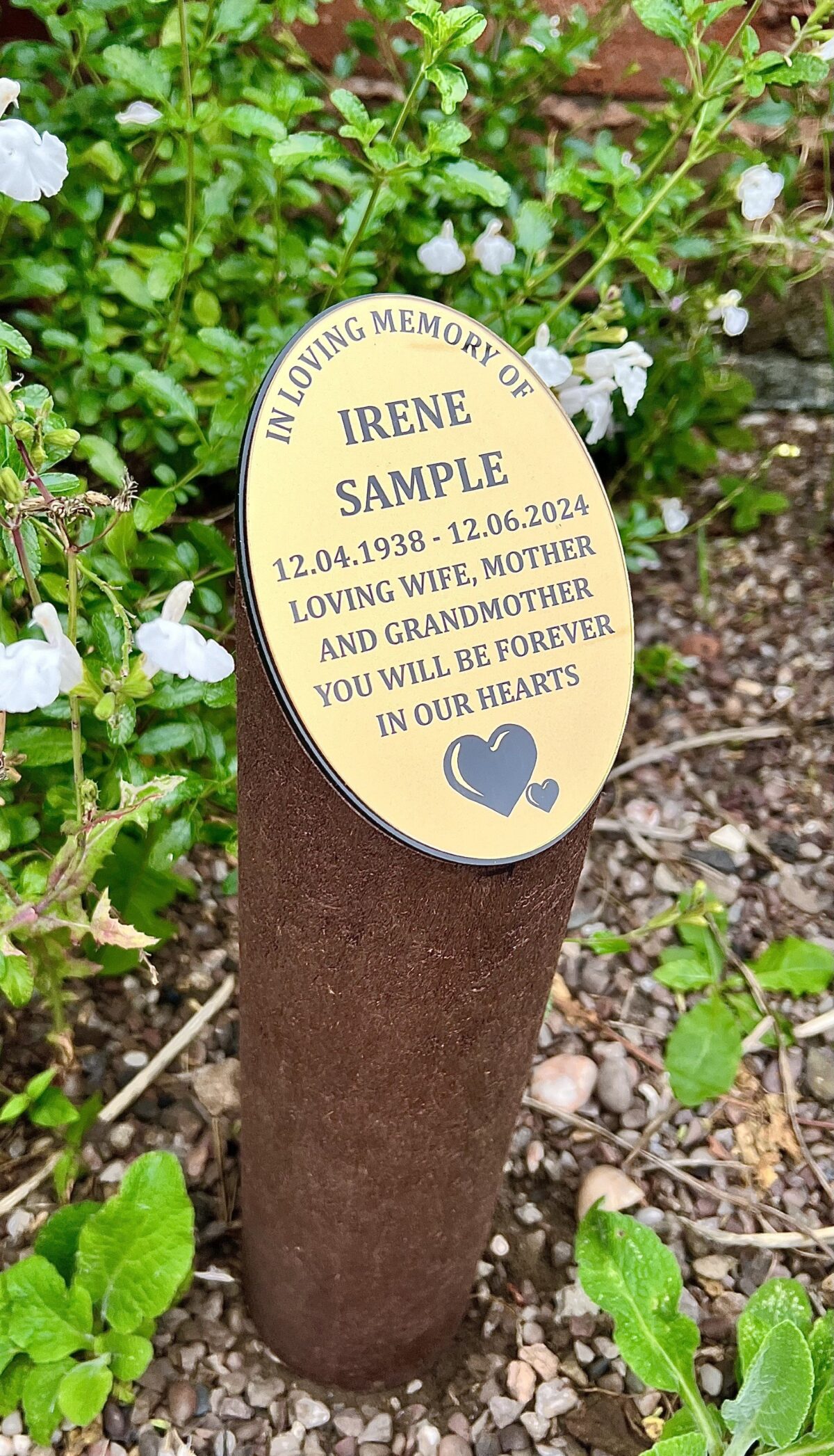 Treasured Memories - Grave Plaques and Memorials